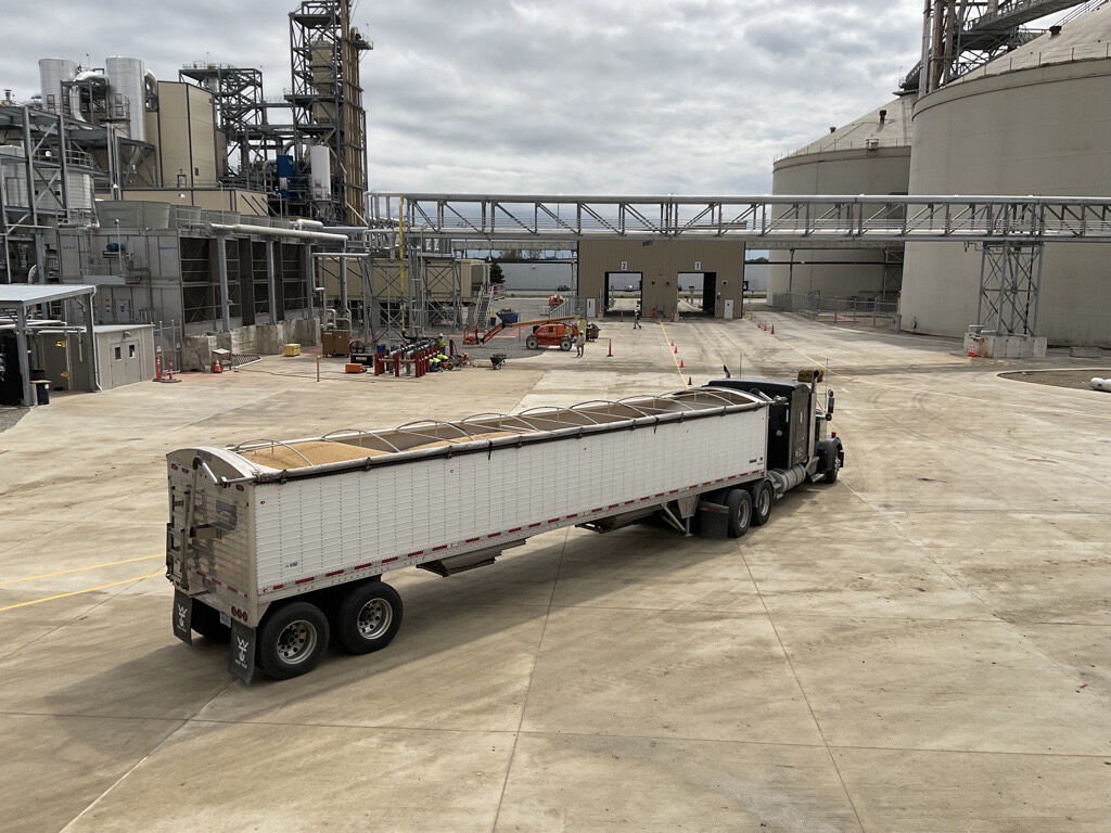 Cargill’s newly expanded soybean processing plant in Sidney, Ohio ...